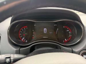 Black Dodge Durango 2020 in Kaunas, with an engine capacity of 5.65 L and mileage of 133 thousand km for 22500 €, photo 8 on AUTOMOTO.COM.LV