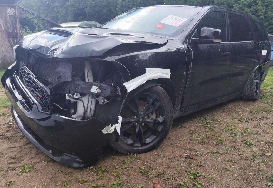 Melns Dodge Durango 2020 Kaišiadorys, ar dzinēja tilpumu 5.65 L un nobraukumu 165 tūkst. km par 7500 €, foto 1 vietnē AUTOMOTO.COM.LV