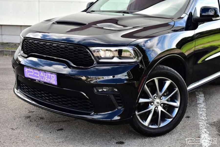 Black Dodge Durango 2020 in Kretinga, with an engine capacity of 3.60 L and mileage of 153 thousand km for 18999 €, photo 5 on AUTOMOTO.COM.LV