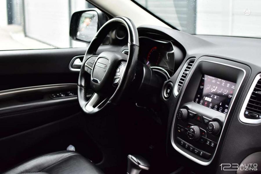 Black Dodge Durango 2020 in Kretinga, with an engine capacity of 3.60 L and mileage of 153 thousand km for 18999 €, photo 30 on AUTOMOTO.COM.LV