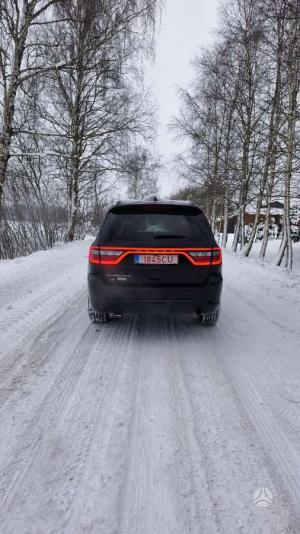 Melns Dodge Durango 2021 Klaipėda, ar dzinēja tilpumu 3.60 L un nobraukumu 104 tūkst. km par 23999 €, foto 5 vietnē AUTOMOTO.COM.LV