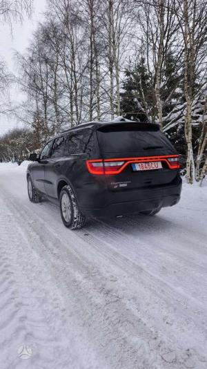 Melns Dodge Durango 2021 Klaipėda, ar dzinēja tilpumu 3.60 L un nobraukumu 104 tūkst. km par 23999 €, foto 6 vietnē AUTOMOTO.COM.LV