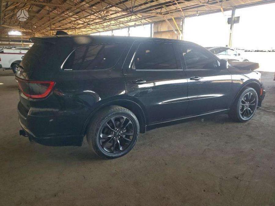 Black Dodge Durango 2021 in Kaunas, with an engine capacity of 5.65 L and mileage of 179 thousand km for 12900 €, photo 3 on AUTOMOTO.COM.LV