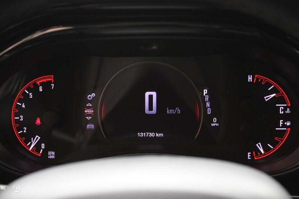 Черный Додж Дюранго 2021 в Вильнюс, объемом двигателя 5.65 л и пробегом 132 тыс. км за 20900 €, фото 7 на AUTOMOTO.COM.LV