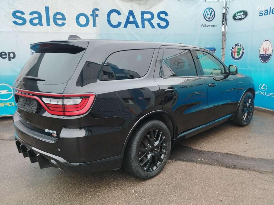 Black Dodge Durango 2022 in Siauliai, with an engine capacity of 5.70 L and mileage of 43 thousand km for 29900 €, photo 5 on AUTOMOTO.COM.LV