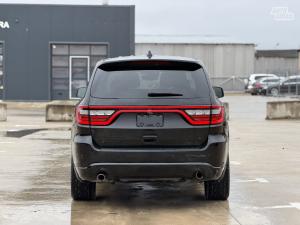 Black Dodge Durango 2022 in Siauliai, with an engine capacity of 5.70 L and mileage of 82 thousand km for 19400 €, photo 6 on AUTOMOTO.COM.LV