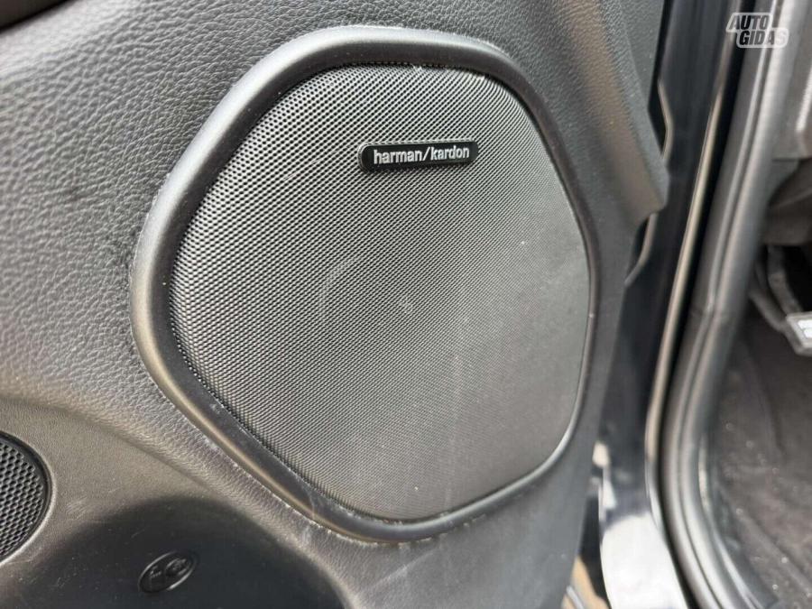 Black Dodge Durango 2022 in Siauliai, with an engine capacity of 5.70 L and mileage of 82 thousand km for 19400 €, photo 15 on AUTOMOTO.COM.LV