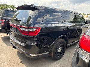 Black Dodge Durango 2022 in Ukmerge, with an engine capacity of 5.65 L and mileage of 47 thousand km for 10999 €, photo  on AUTOMOTO.COM.LV