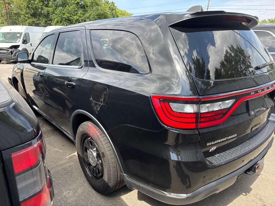 Melns Dodge Durango 2022 Ukmergė, ar dzinēja tilpumu 5.65 L un nobraukumu 47 tūkst. km par 10999 €, foto 4 vietnē AUTOMOTO.COM.LV