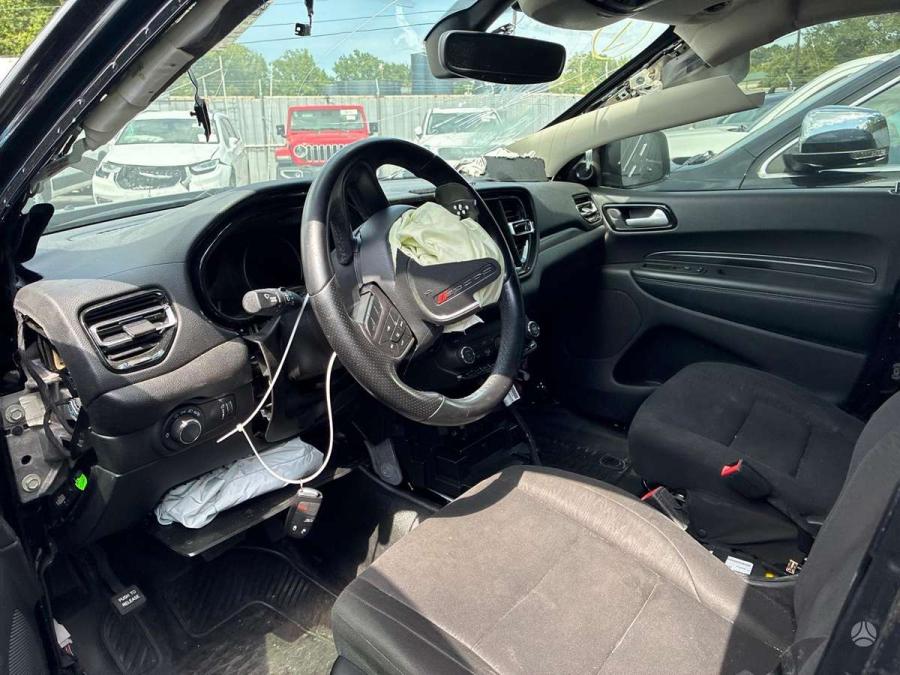 Melns Dodge Durango 2022 Ukmergė, ar dzinēja tilpumu 5.65 L un nobraukumu 47 tūkst. km par 10999 €, foto 12 vietnē AUTOMOTO.COM.LV