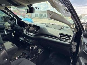 Melns Dodge Durango 2022 Ukmergė, ar dzinēja tilpumu 5.65 L un nobraukumu 47 tūkst. km par 10999 €, foto 14 vietnē AUTOMOTO.COM.LV