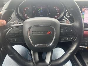 Black Dodge Durango 2022 in Klaipeda, with an engine capacity of 5.70 L and mileage of 68 thousand km for 33500 €, photo 8 on AUTOMOTO.COM.LV