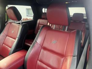 Black Dodge Durango 2022 in Klaipeda, with an engine capacity of 5.70 L and mileage of 68 thousand km for 33500 €, photo 15 on AUTOMOTO.COM.LV