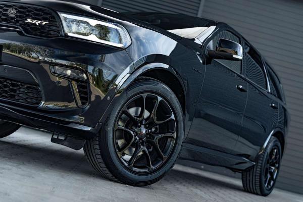 Melns Dodge Durango 2023 Klaipėda, ar dzinēja tilpumu 5.70 L un nobraukumu 91 tūkst. km par 37990 €, foto 3 vietnē AUTOMOTO.COM.LV