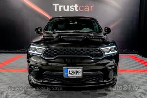 Black Dodge Durango 2023 in Parnu, with an engine capacity of 5.70 L and mileage of 119 thousand km for 48000 €, photo 9 on AUTOMOTO.COM.LV