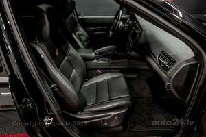 Black Dodge Durango 2023 in Parnu, with an engine capacity of 5.70 L and mileage of 119 thousand km for 48000 €, photo 13 on AUTOMOTO.COM.LV