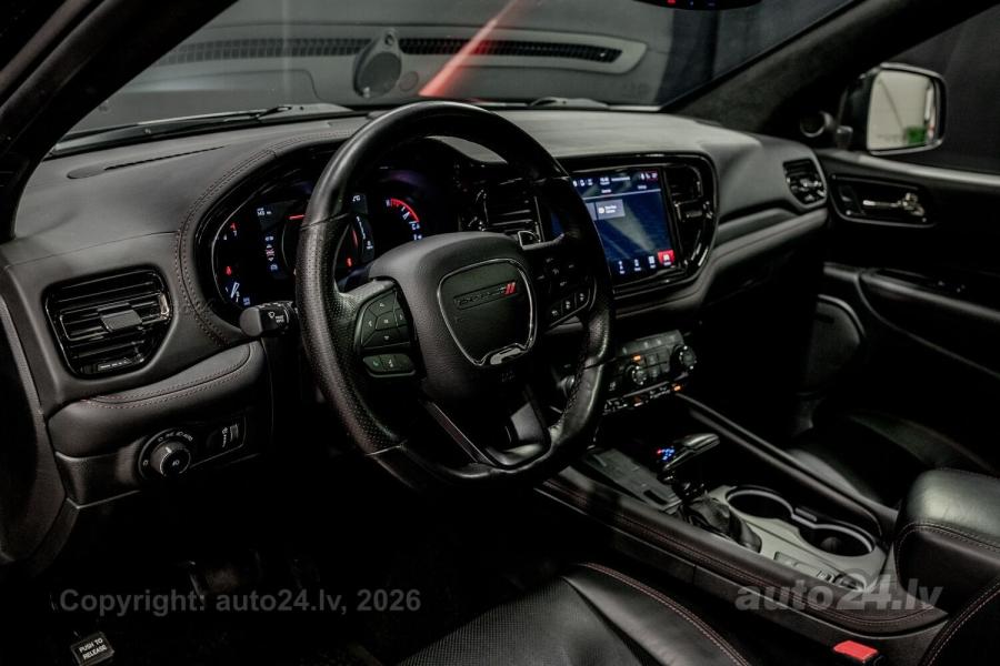 Black Dodge Durango 2023 in Parnu, with an engine capacity of 5.70 L and mileage of 119 thousand km for 48000 €, photo 25 on AUTOMOTO.COM.LV