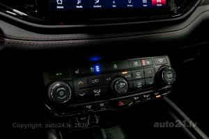 Black Dodge Durango 2023 in Parnu, with an engine capacity of 5.70 L and mileage of 119 thousand km for 48000 €, photo 28 on AUTOMOTO.COM.LV