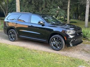 Black Dodge Durango 2026 in Silute, with an engine capacity of 3.60 L and mileage of 0 thousand km for 27990 €, photo 6 on AUTOMOTO.COM.LV