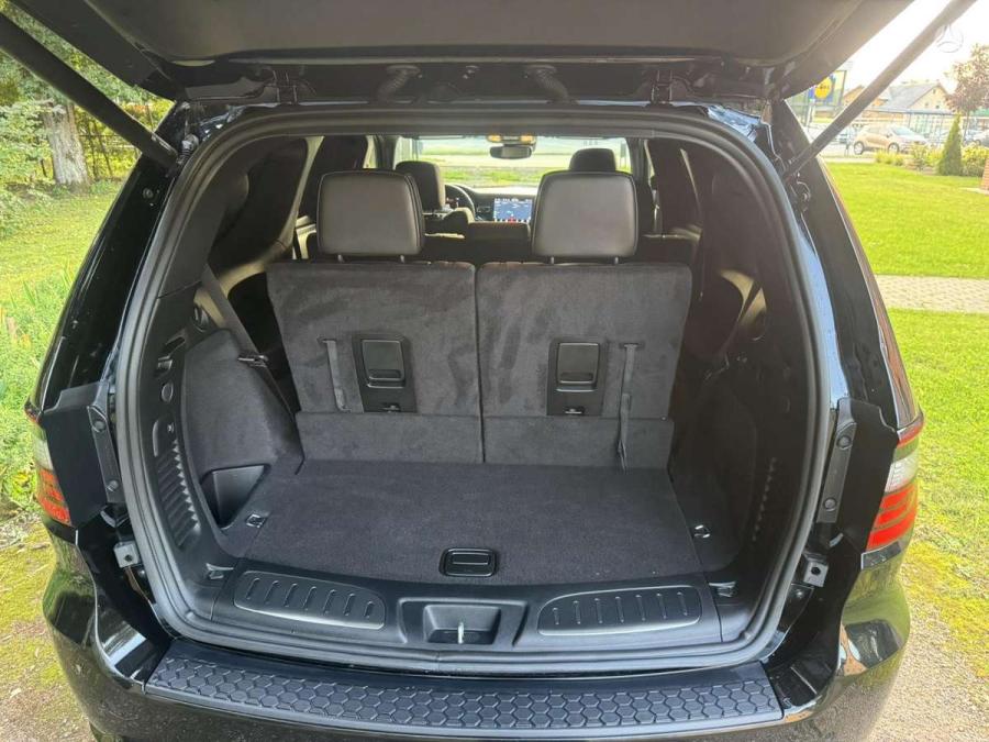 Black Dodge Durango 2026 in Silute, with an engine capacity of 3.60 L and mileage of 0 thousand km for 27990 €, photo 25 on AUTOMOTO.COM.LV
