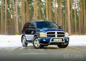 Zils Dodge Durango 2004 Rīga, ar dzinēja tilpumu 5.70 L un nobraukumu 209 tūkst. km par 3490 €, foto  vietnē AUTOMOTO.COM.LV