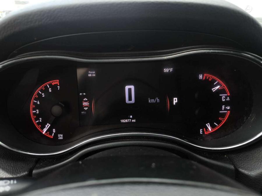Blue Dodge Durango 2014 in Siauliai, with an engine capacity of 3.60 L and mileage of 295 thousand km for 5900 €, photo 11 on AUTOMOTO.COM.LV
