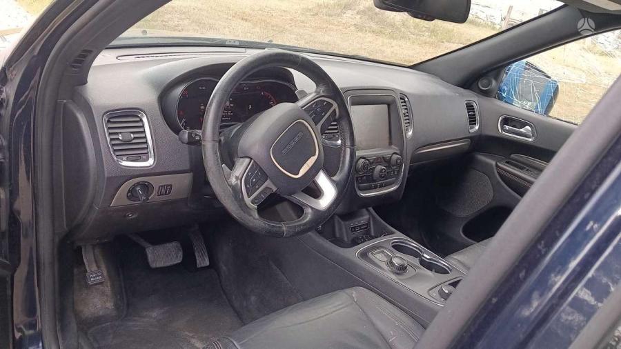 Blue Dodge Durango 2014 in Siauliai, with an engine capacity of 5.65 L and mileage of 162 thousand km for 7150 €, photo 11 on AUTOMOTO.COM.LV
