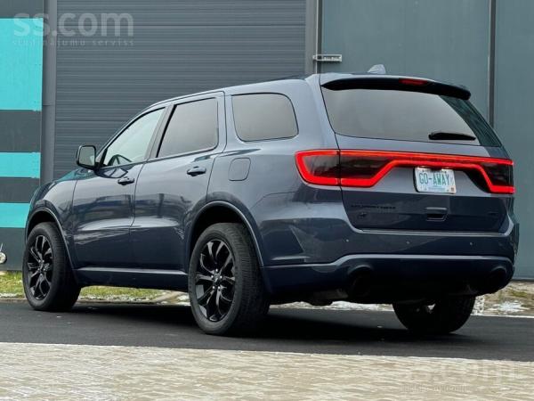 Zils Dodge Durango 2020 Rīga, ar dzinēja tilpumu 3.60 L un nobraukumu 131 tūkst. km par 24900 €, foto 5 vietnē AUTOMOTO.COM.LV