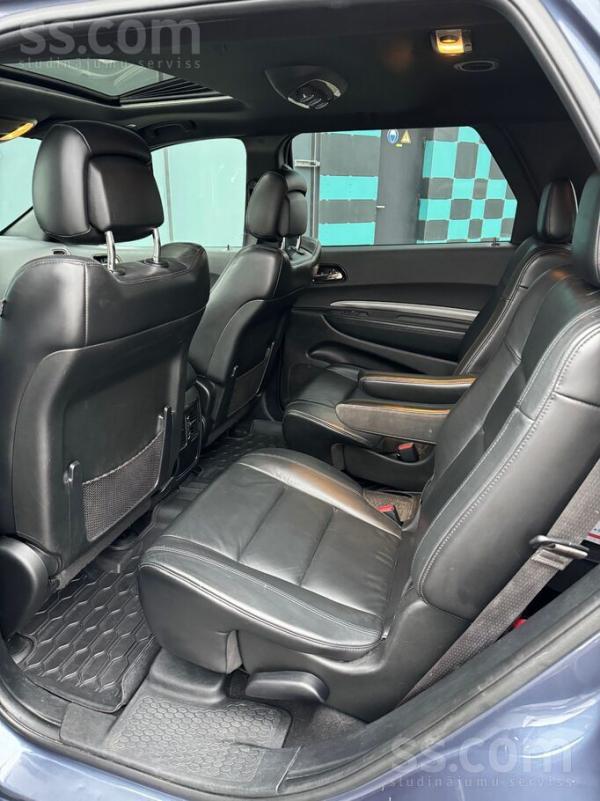 Zils Dodge Durango 2020 Rīga, ar dzinēja tilpumu 3.60 L un nobraukumu 131 tūkst. km par 24900 €, foto 8 vietnē AUTOMOTO.COM.LV