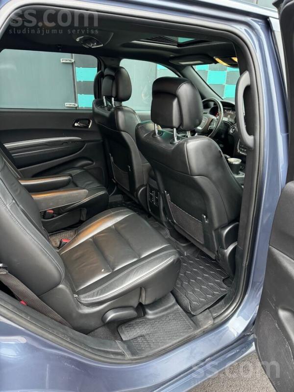 Zils Dodge Durango 2020 Rīga, ar dzinēja tilpumu 3.60 L un nobraukumu 131 tūkst. km par 24900 €, foto 9 vietnē AUTOMOTO.COM.LV