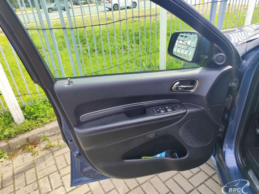 Blue Dodge Durango 2020 in Klaipeda, with an engine capacity of 3.60 L and mileage of 150 thousand km for 15900 €, photo 19 on AUTOMOTO.COM.LV
