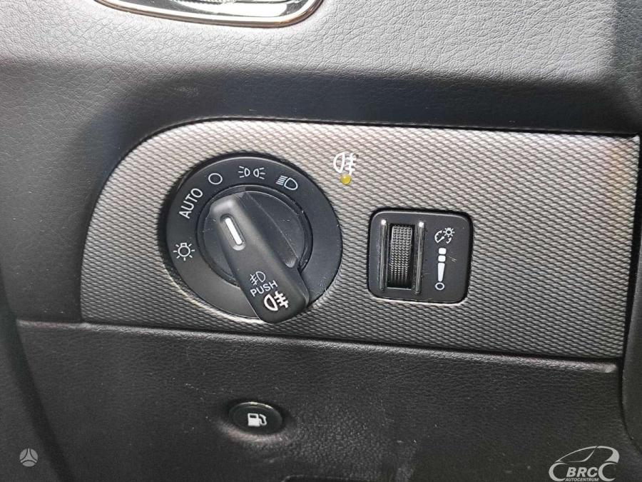 Blue Dodge Durango 2020 in Klaipeda, with an engine capacity of 3.60 L and mileage of 150 thousand km for 15900 €, photo 24 on AUTOMOTO.COM.LV