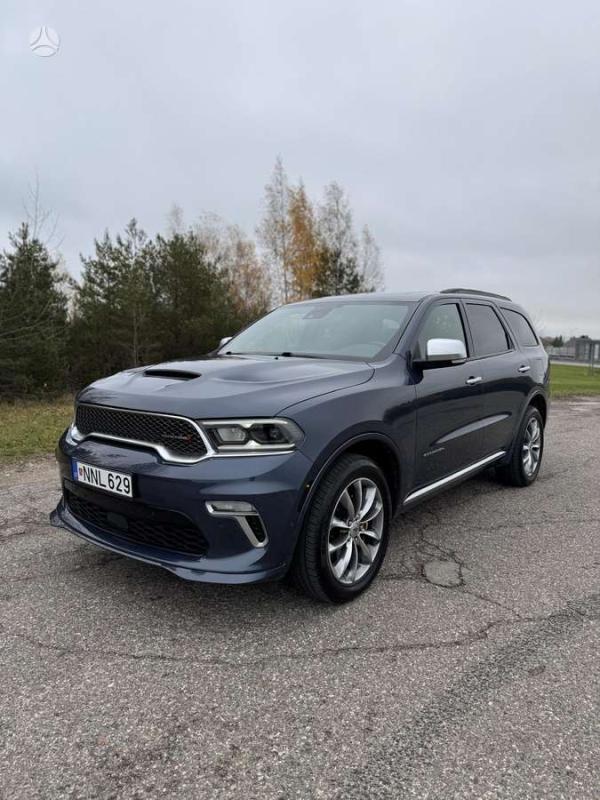 Blue Dodge Durango 2021 in Siauliai, with an engine capacity of 3.60 L and mileage of 90 thousand km for 27500 €, photo 2 on AUTOMOTO.COM.LV