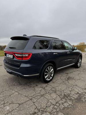 Blue Dodge Durango 2021 in Siauliai, with an engine capacity of 3.60 L and mileage of 90 thousand km for 27500 €, photo 6 on AUTOMOTO.COM.LV