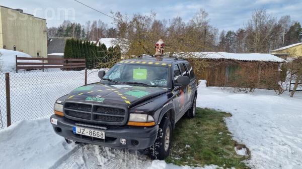 Brūns Dodge Durango 1999 Rīga, ar dzinēja tilpumu 5.90 L un nobraukumu 222 tūkst. km par 2000 €, foto 4 vietnē AUTOMOTO.COM.LV