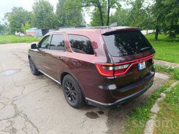Brūns Dodge Durango 2019 Rīga, ar dzinēja tilpumu 5.70 L un nobraukumu 119 tūkst. km par 21800 €, foto 4 vietnē AUTOMOTO.COM.LV