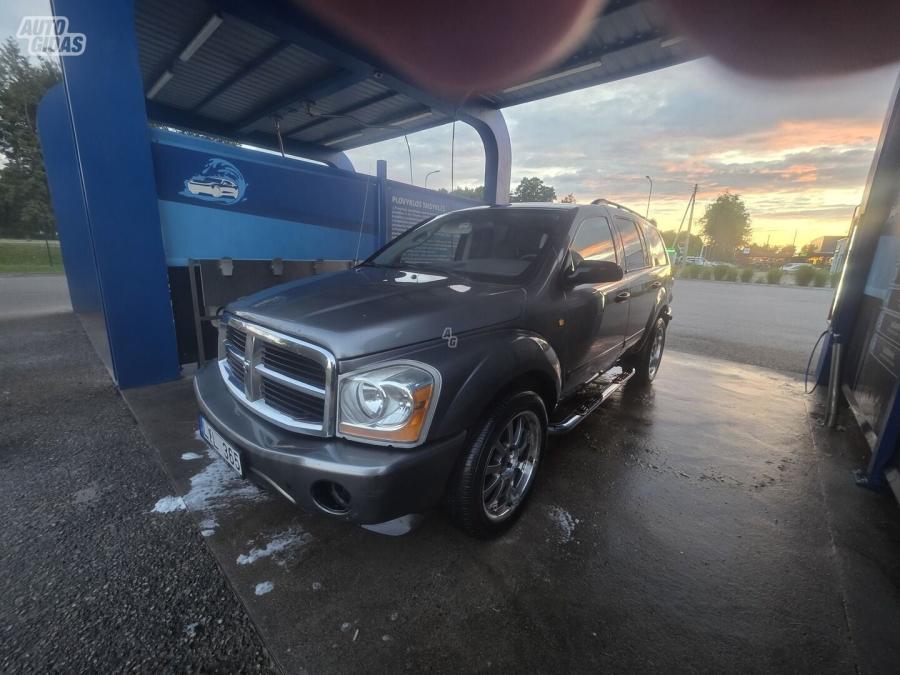 Dodge Durango 2005 Šakiai, ar dzinēja tilpumu 4.70 L un nobraukumu 354 tūkst. km par 1250 €, foto 1 vietnē AUTOMOTO.COM.LV