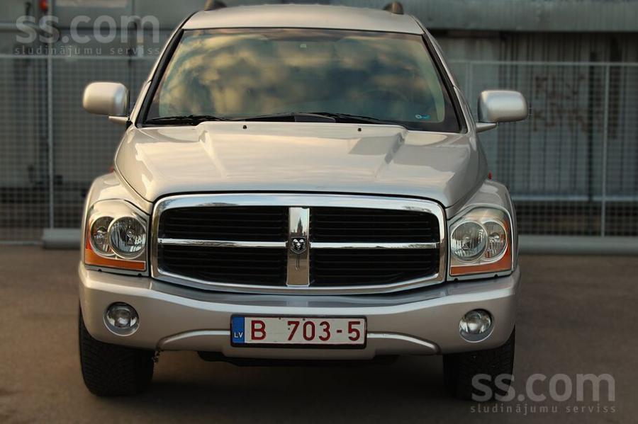 Dodge Durango 2006 in Riga, with an engine capacity of 4.70 L and mileage of 0 thousand km for 3170 €, photo 13 on AUTOMOTO.COM.LV