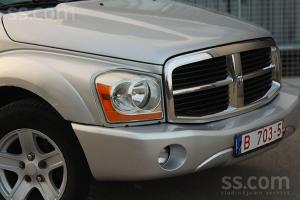 Dodge Durango 2006 in Riga, with an engine capacity of 4.70 L and mileage of 0 thousand km for 3170 €, photo 14 on AUTOMOTO.COM.LV