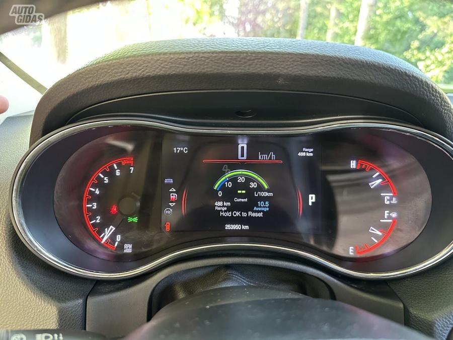 Dodge Durango 2015 in Siauliai, with an engine capacity of 3.60 L and mileage of 254 thousand km for 13800 €, photo 14 on AUTOMOTO.COM.LV