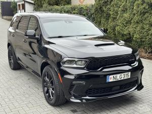 Dodge Durango 2018 in Plunge, with an engine capacity of 5.70 L and mileage of 97 thousand km for 26500 €, photo 4 on AUTOMOTO.COM.LV
