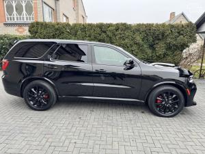 Dodge Durango 2018 in Plunge, with an engine capacity of 5.70 L and mileage of 97 thousand km for 26500 €, photo 14 on AUTOMOTO.COM.LV