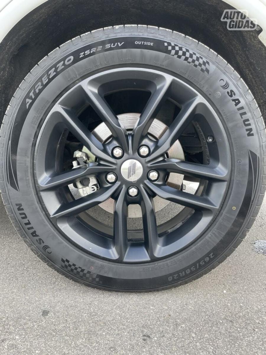 Dodge Durango 2021 in Siauliai, with an engine capacity of 5.70 L and mileage of 84 thousand km for 31800 €, photo 36 on AUTOMOTO.COM.LV