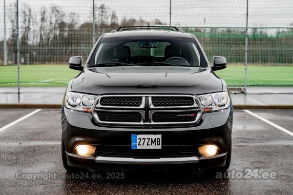 Grey Dodge Durango 2013 in Tallinn, with an engine capacity of 3.60 L and mileage of 313 thousand km for 17800 €, photo 3 on AUTOMOTO.COM.LV