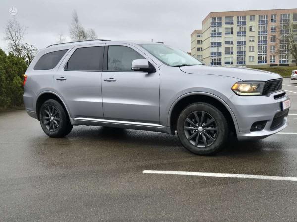 Grey Dodge Durango 2014 in Siauliai, with an engine capacity of 3.60 L and mileage of 299 thousand km for 13700 €, photo 2 on AUTOMOTO.COM.LV