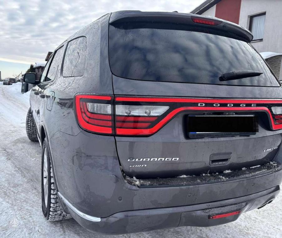 Grey Dodge Durango 2014 in Klaipeda, with an engine capacity of 3.60 L and mileage of 180 thousand km for 13500 €, photo 5 on AUTOMOTO.COM.LV