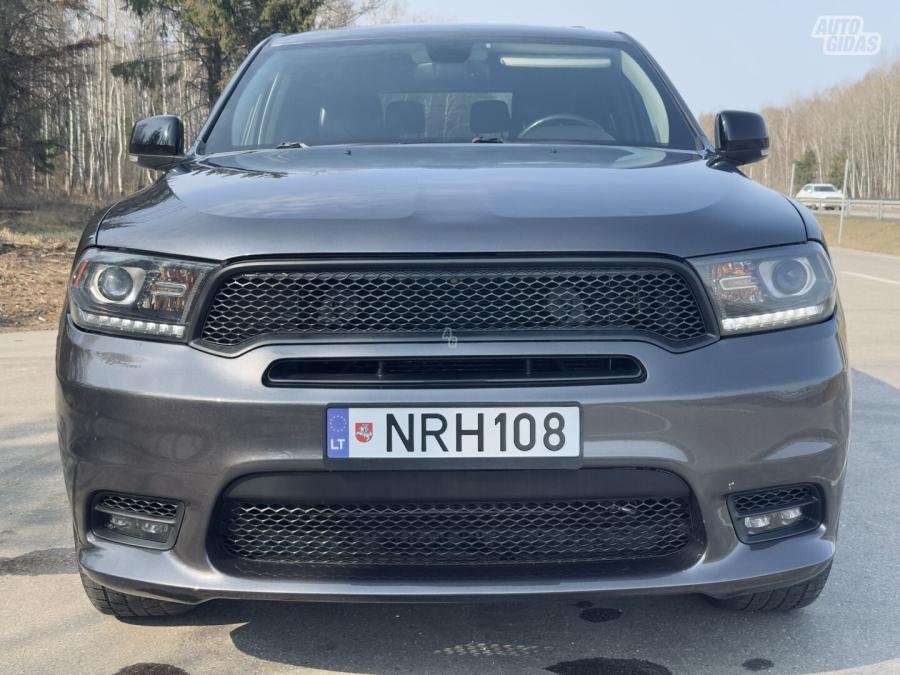 Grey Dodge Durango 2014 in Kaunas, with an engine capacity of 3.60 L and mileage of 221 thousand km for 14999 €, photo 2 on AUTOMOTO.COM.LV
