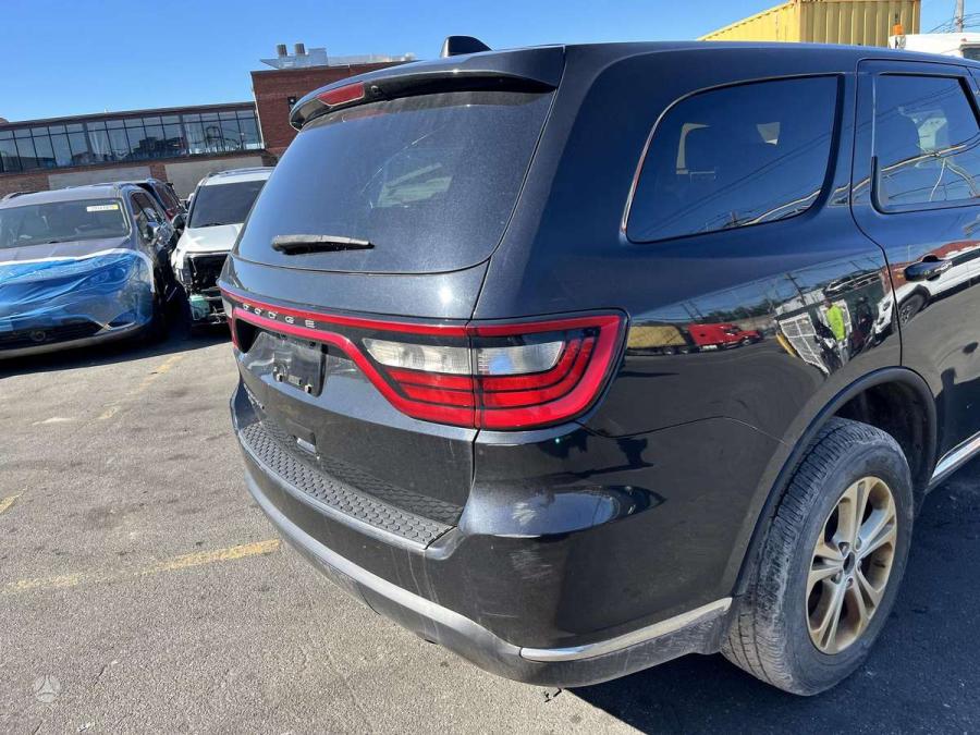 Grey Dodge Durango 2014 in Siauliai, with an engine capacity of 3.60 L and mileage of 264 thousand km for 5999 €, photo 16 on AUTOMOTO.COM.LV
