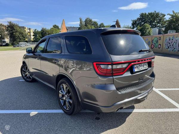 Grey Dodge Durango 2014 in Kedainiai, with an engine capacity of 5.65 L and mileage of 453 thousand km for 7000 €, photo 6 on AUTOMOTO.COM.LV