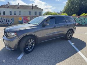 Grey Dodge Durango 2014 in Kedainiai, with an engine capacity of 5.65 L and mileage of 453 thousand km for 7000 €, photo 9 on AUTOMOTO.COM.LV